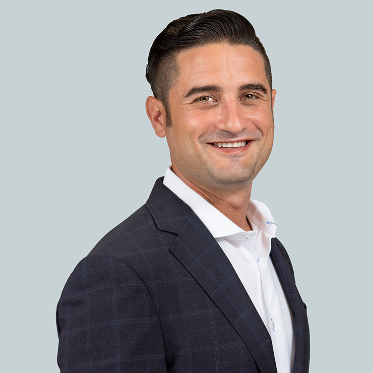 Cameron Barbas | CBRE