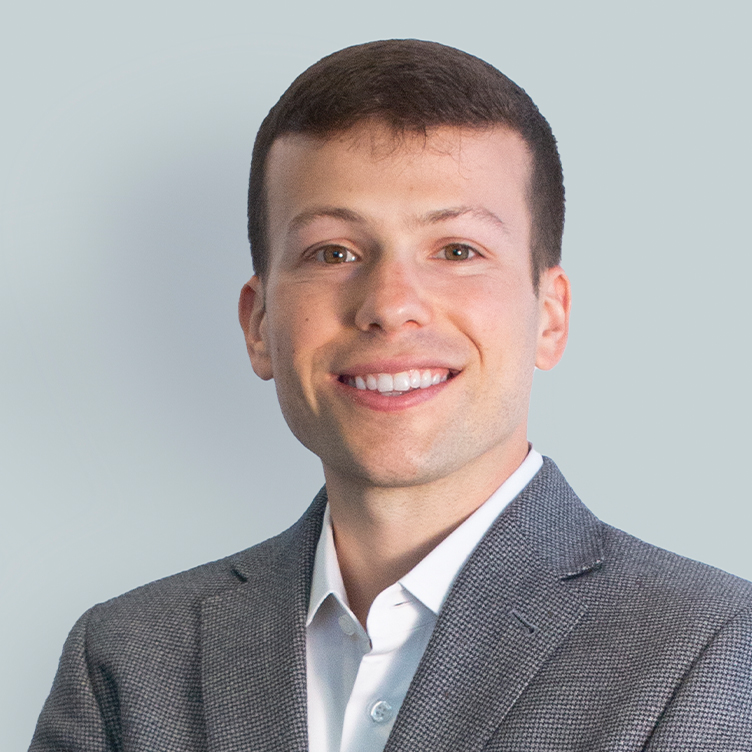 Evan Fiddle | CBRE
