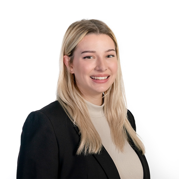 Mady Peetz | CBRE