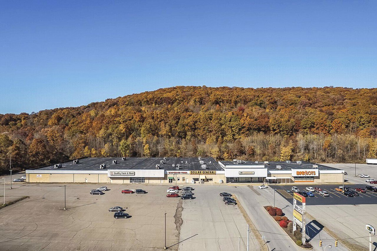 Franklin Commons, 697 Allegheny Blvd, Franklin, PA, 16323
