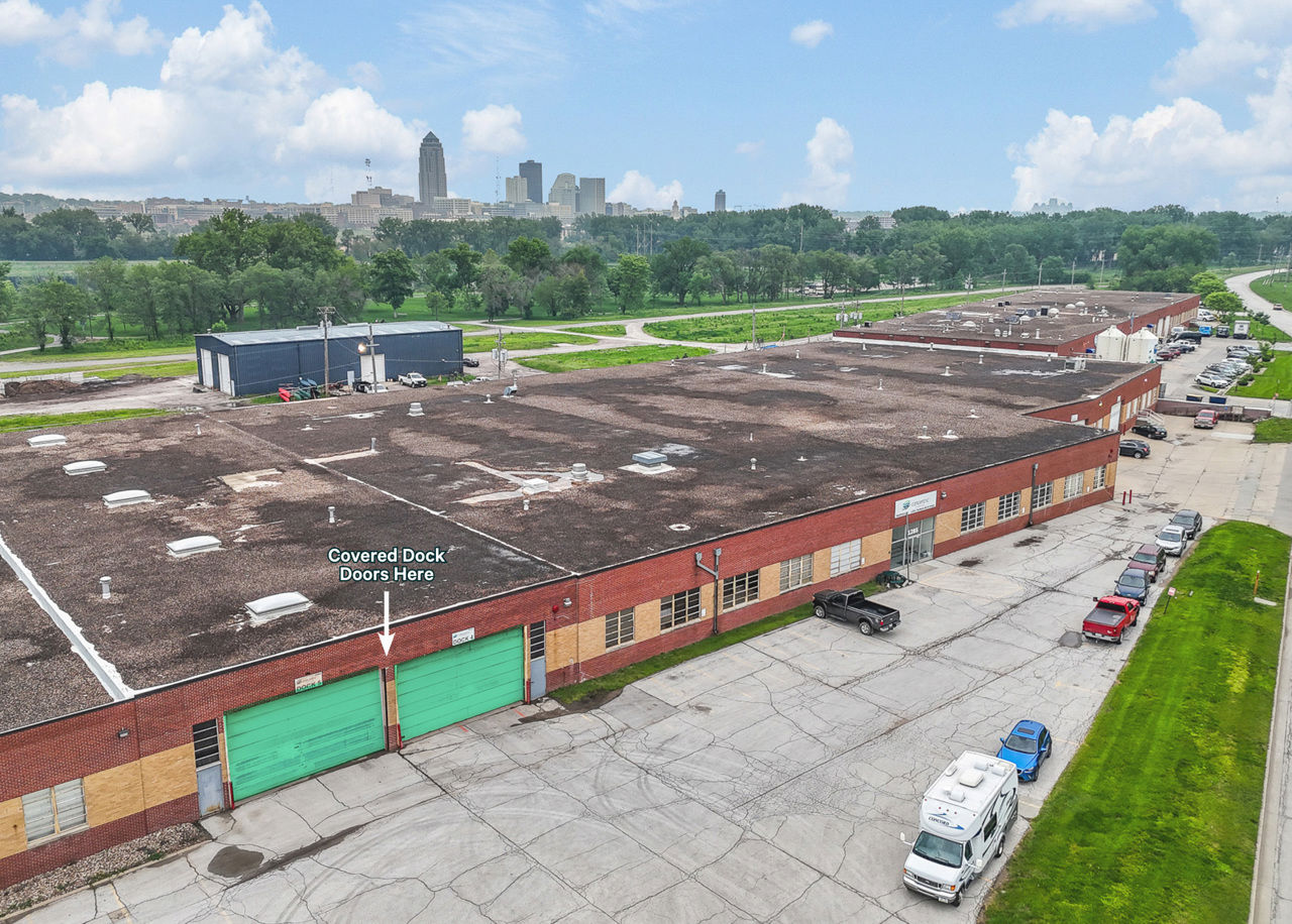 1285 Thomas Beck Road, Des Moines, IA, 50315