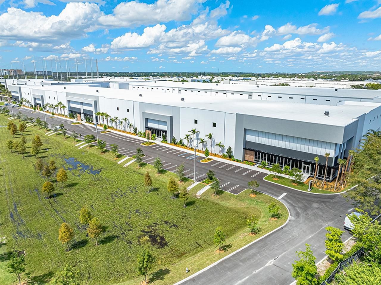 Race Track Logistics Pompano, 311-800 Racetrack Loop, Pompano Beach, FL ...