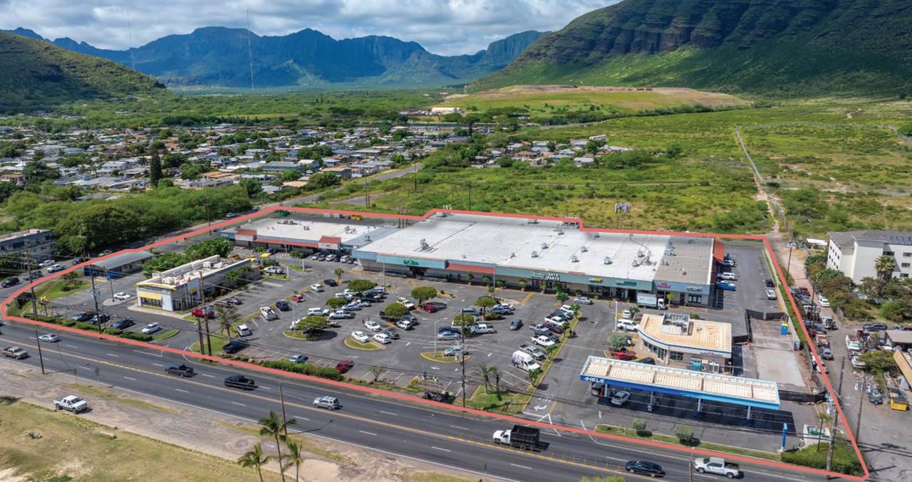 Pacific Shopping Mall, 87-2070 Farrington Highway, Waianae, HI, 96792