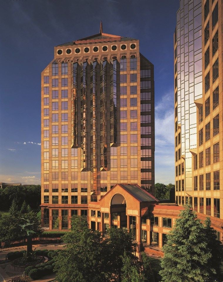 601 Tower at Carlson Center, 601 Carlson Parkway, Minnetonka, MN, 55305
