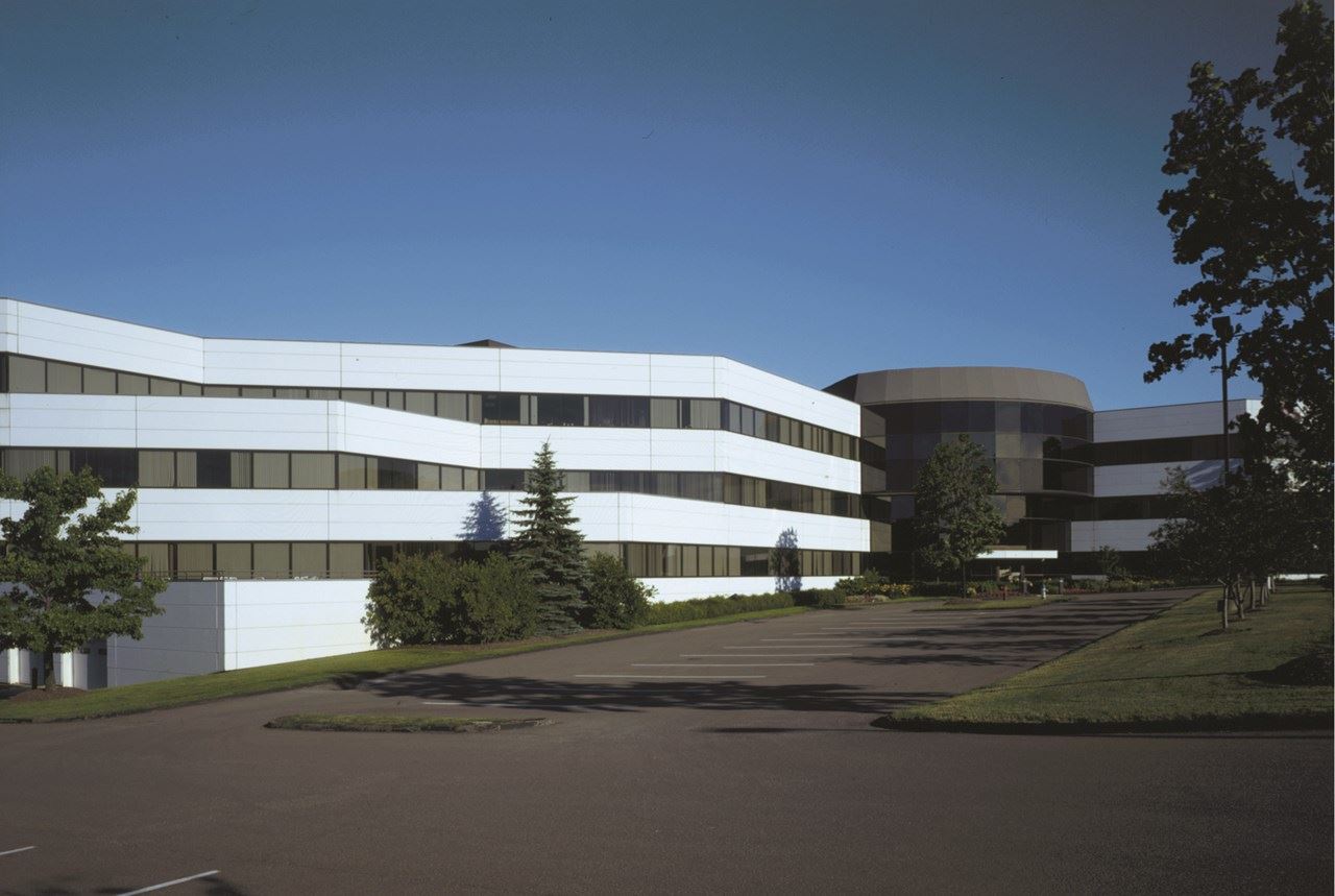 Corporate Place, 25800 Science Park Drive, Beachwood, OH, 44122
