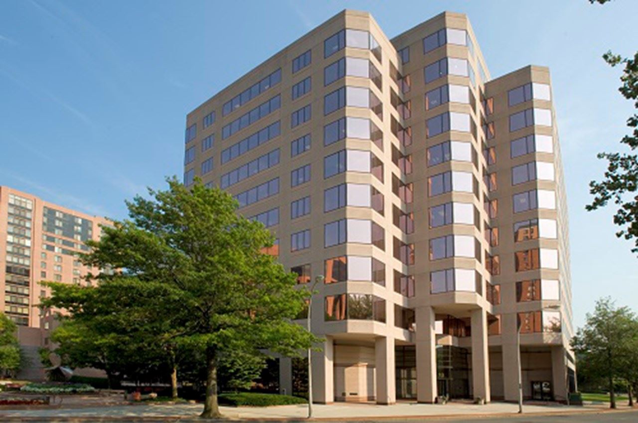 10 Bank Street, White Plains, NY, 10606